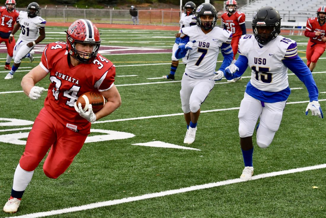 Laub TD, goal line stands power Indians | News, Sports, Jobs - The Sentinel